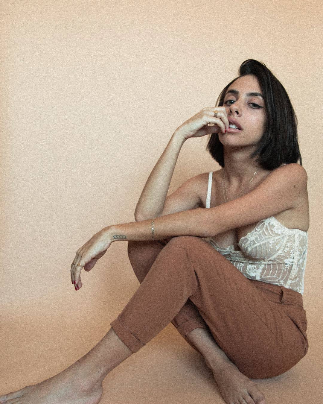 Katie Carmona feet | FeetDatabase.com