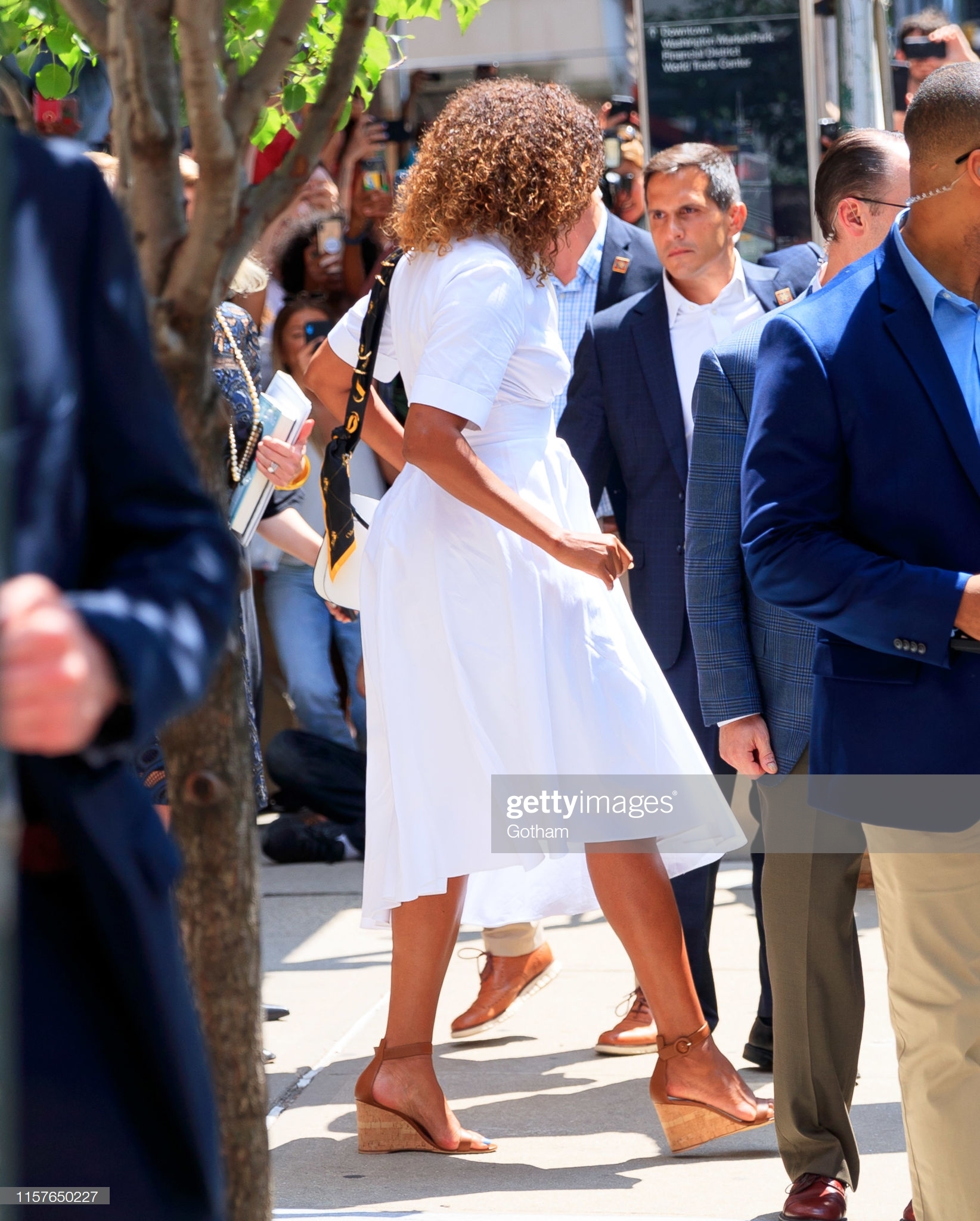 The best Michelle Obama feet pictures 🤩