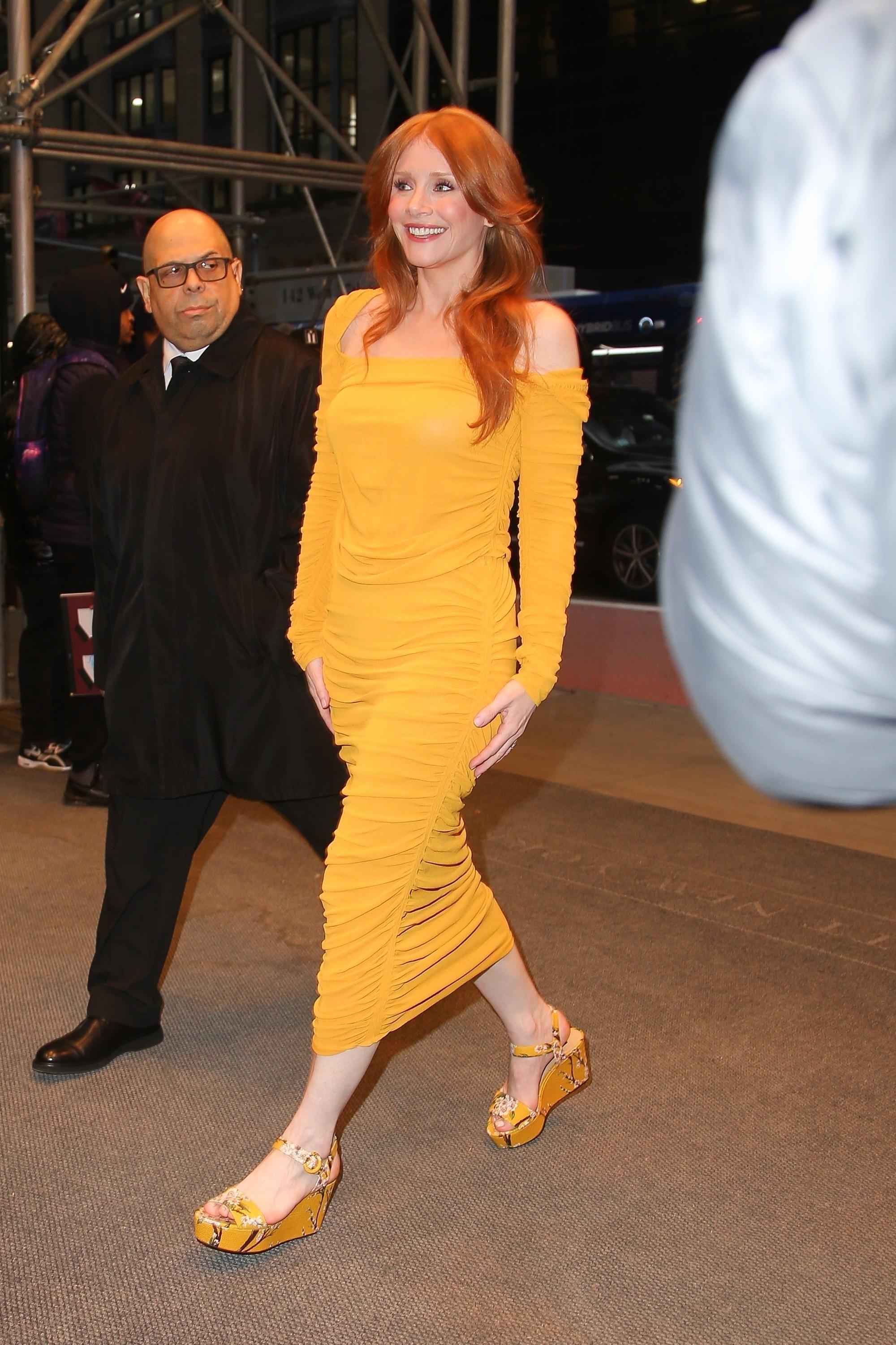 The best Bryce Dallas Howard feet pictures 🤩