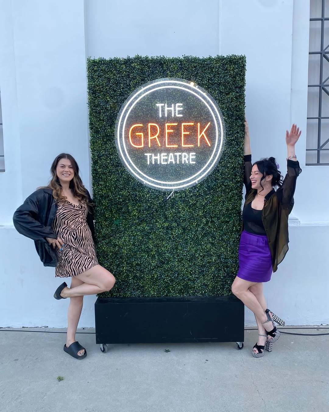 The best Lindsey Shaw feet pictures 🤩