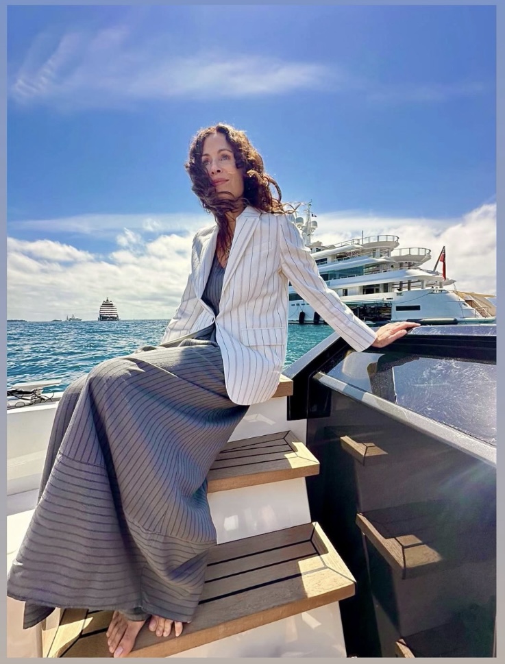 The Best Minnie Driver Feet Pictures 🤩