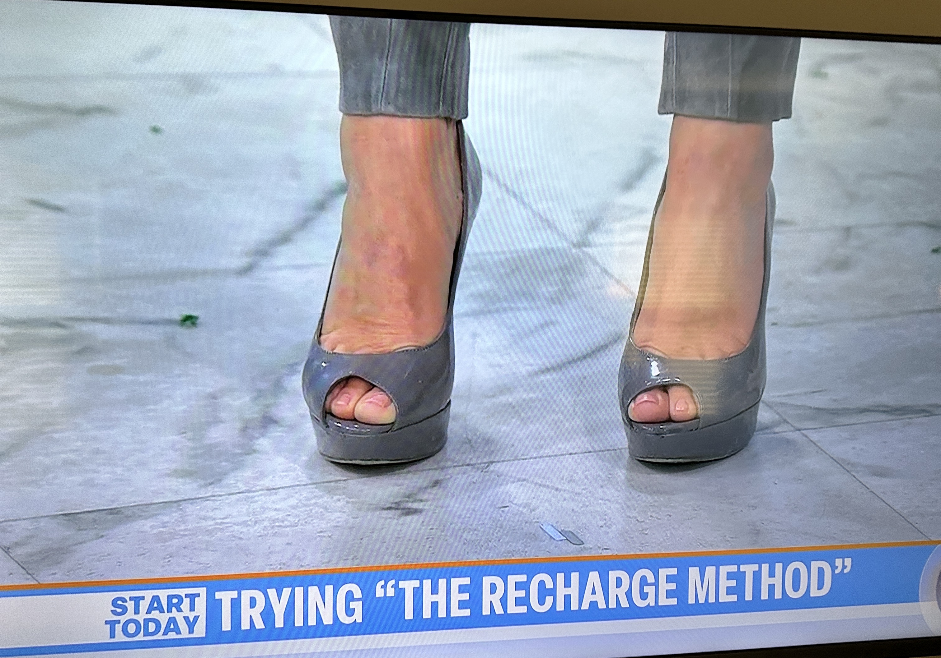 The best Dylan Dreyer feet pictures 🤩