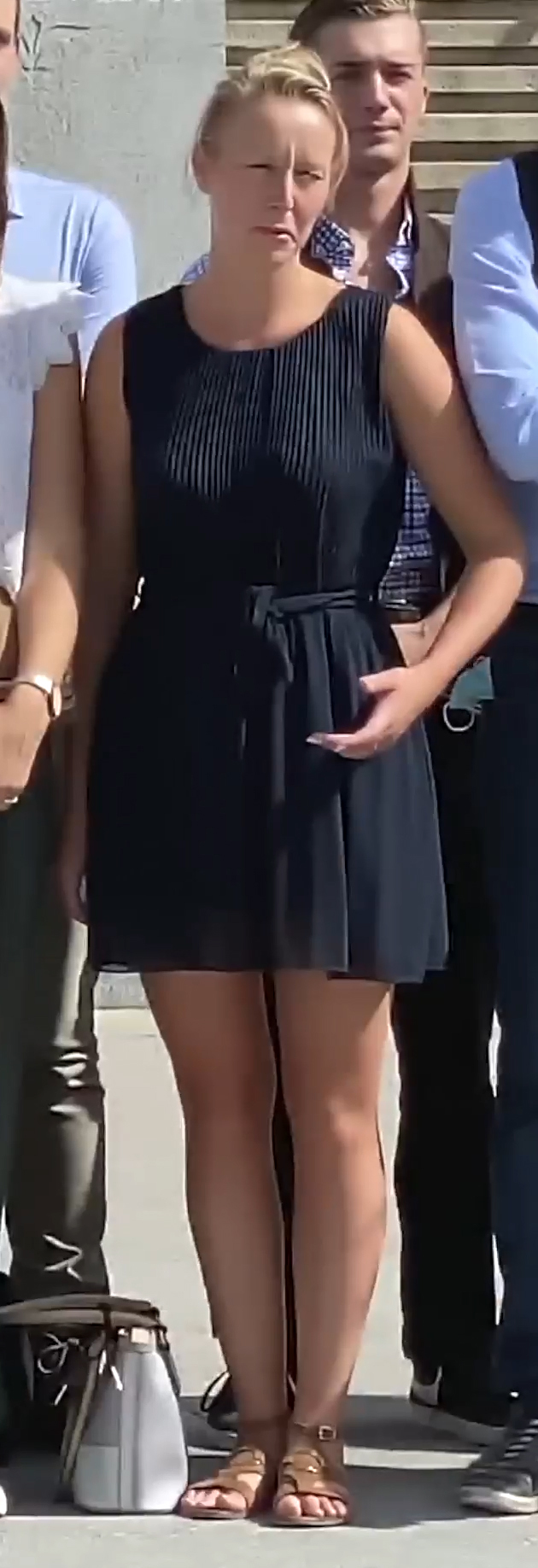 The best Marion Maréchal Le Pen feet pictures 🤩